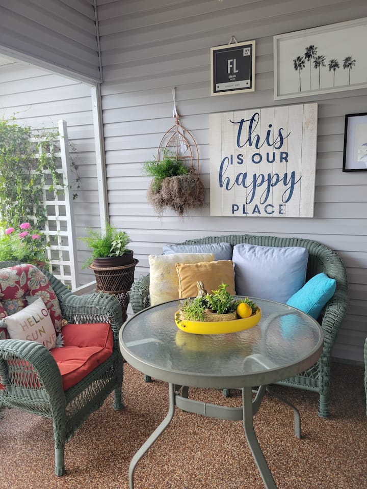 Sunny Home In The Villages, Close To 2 Squares! - The Villages, FL