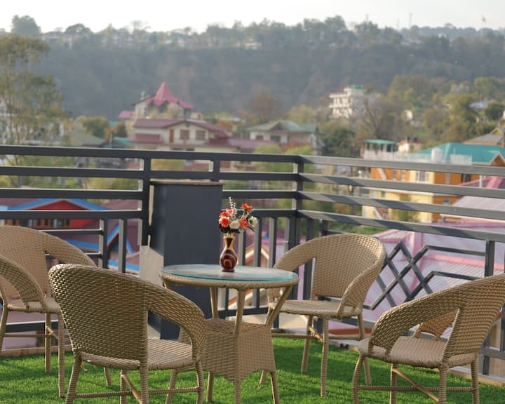 Staycation | Dharmshala| 2 Rooms - Dharamshala