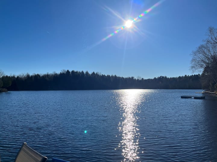 Chalet/ Lac Privé/pool/babyfoot, Plaisir Assuré ! - Hawkesbury