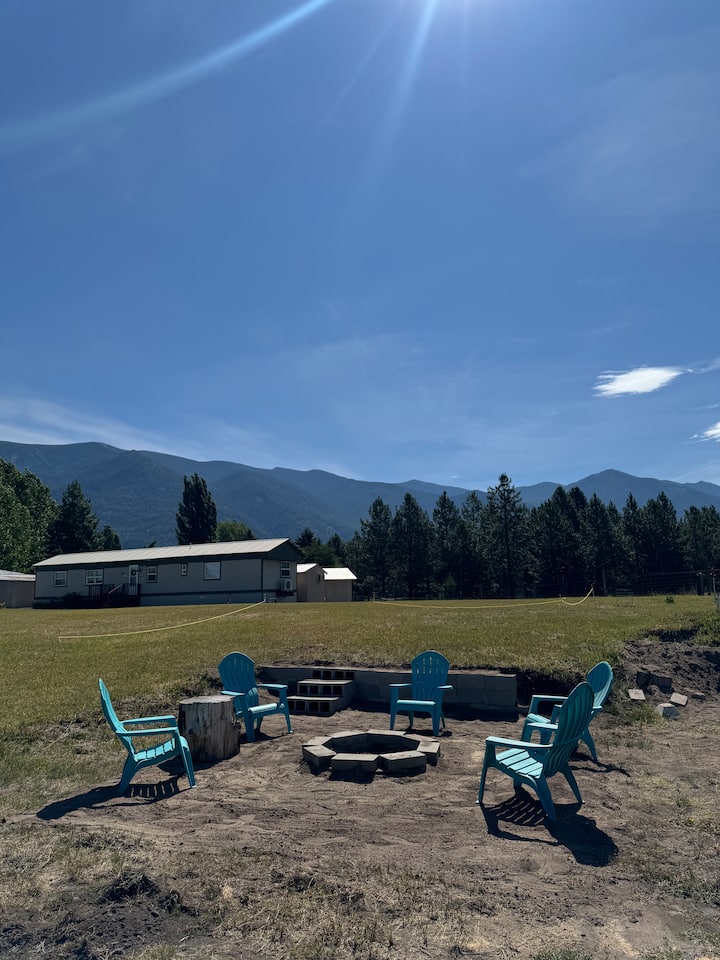 Millie & Marley’s Mountain View - Columbia Falls, MT