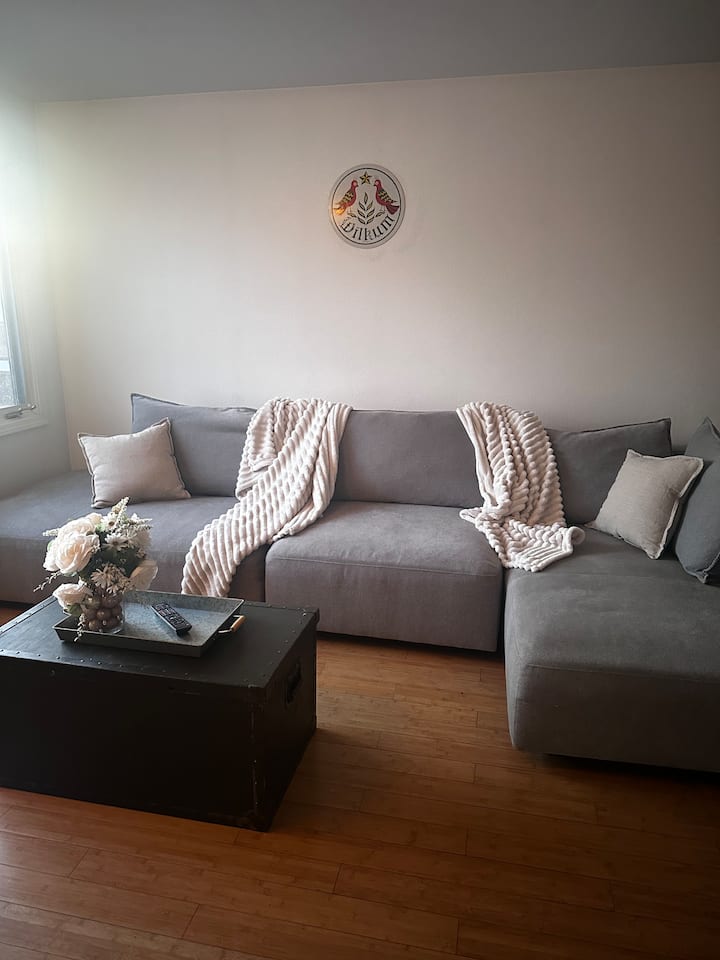 Clean + Cozy 2 Bedroom - Anchorage, AK