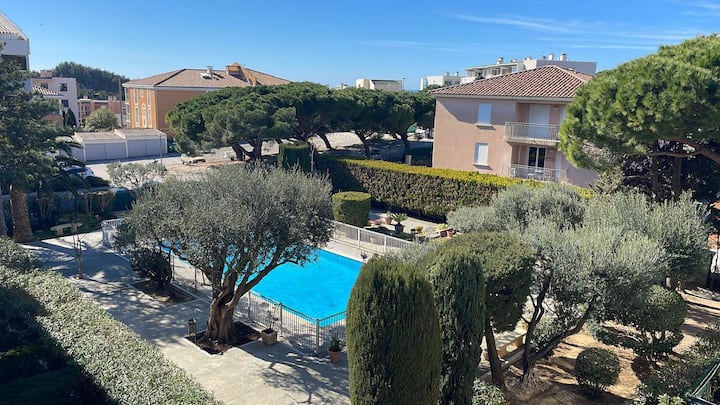 Baie De Sanary - Beau F2 Bord De Mer Avec Piscine - Six-Fours-les-Plages