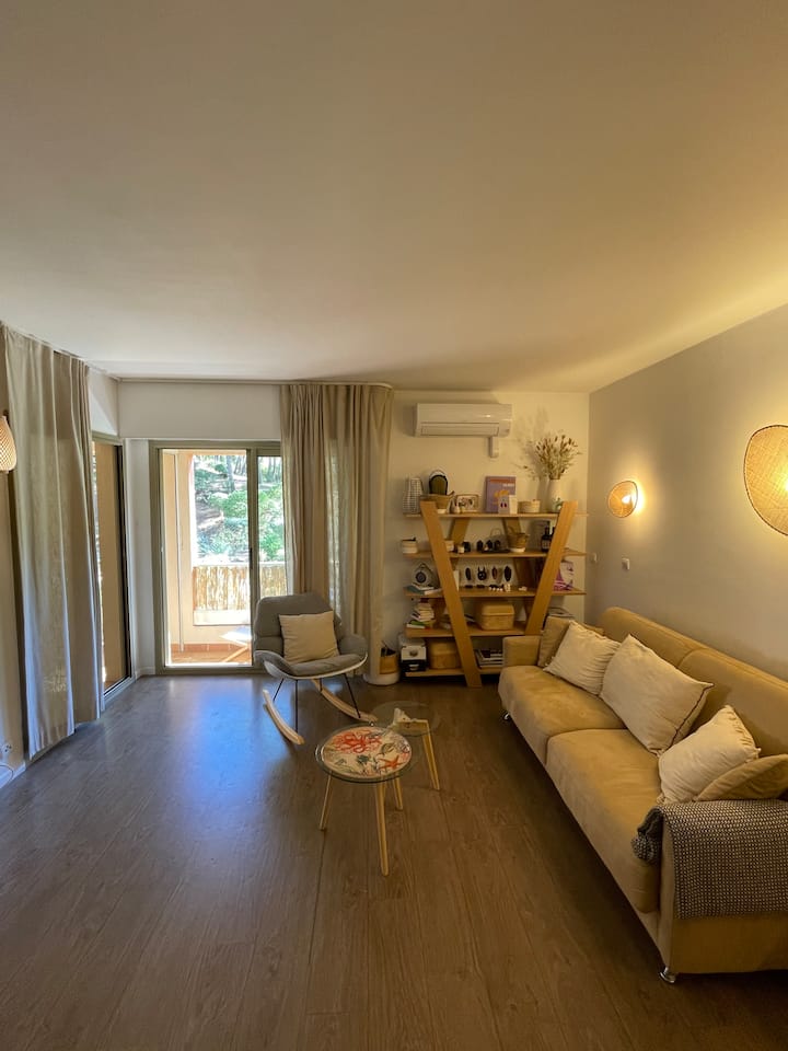 Appartement, Vue, Tennis, Pétanque. - Sanary-sur-Mer