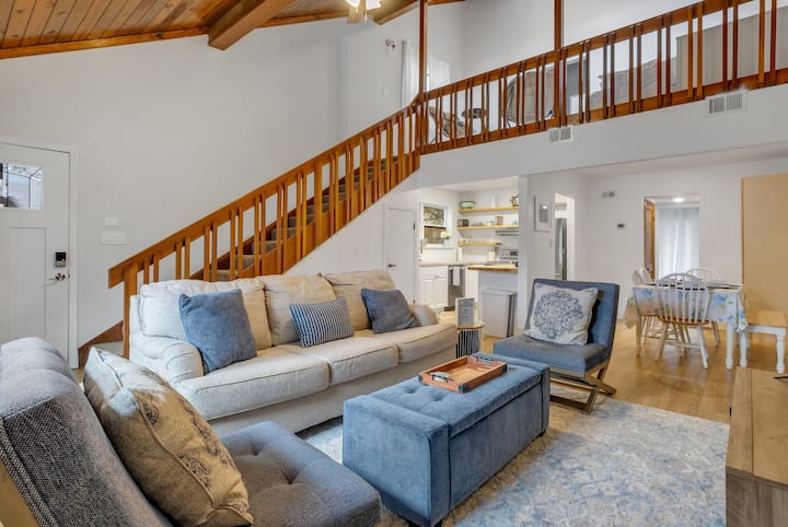 2 Brs Plus Loft! Sleeps 6,10 Mins To Fsu, So Cozy! - Tallahassee, FL