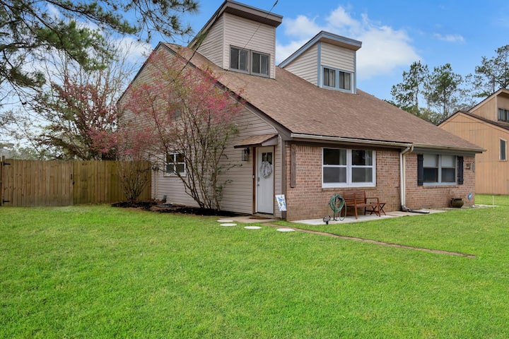 2 Brs Plus Loft! Sleeps 6,10 Mins To Fsu, So Cozy! - Tallahassee, FL