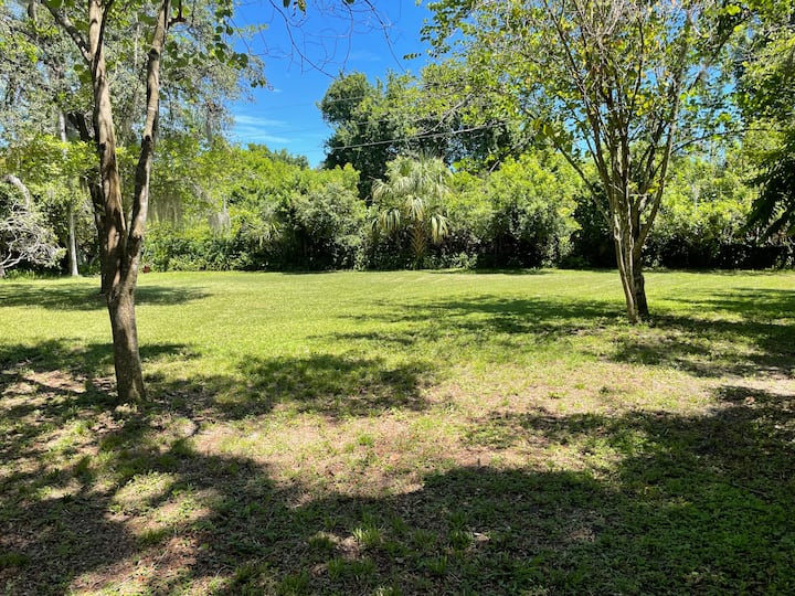 Cozy Home With Big Yard! - Winter Park, FL