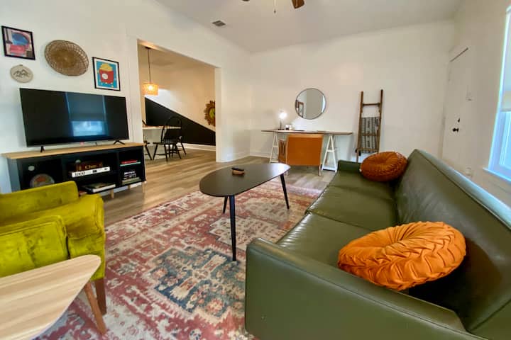 Eclectic Vintage Duplex, Central Historic Highland - Shreveport, LA