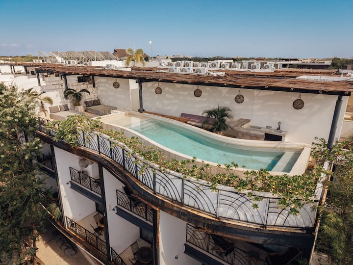 Private Rooftop Pool | 4 Mins To Beach & Cenotes - Tulum