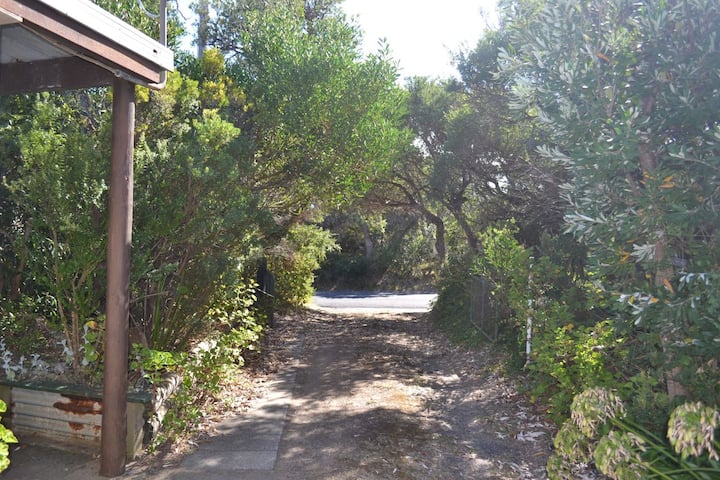 Sound Of The Surf - Pet Friendly - Inverloch
