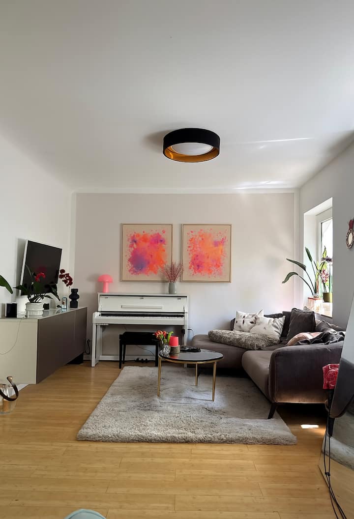 Zentral & Schön (Belgisches Viertel) - Cologne