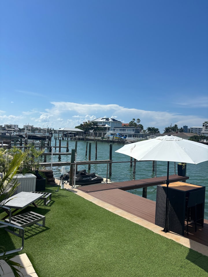 Clearwater Beach 2 Bedroom - Clearwater