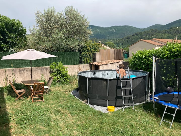 Maison Familiale Avec Jardin Et Piscine Hors Sol. - Nyons