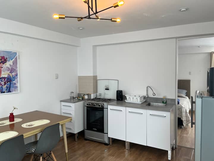 Macarena En El Centro De Cusco - Cusco