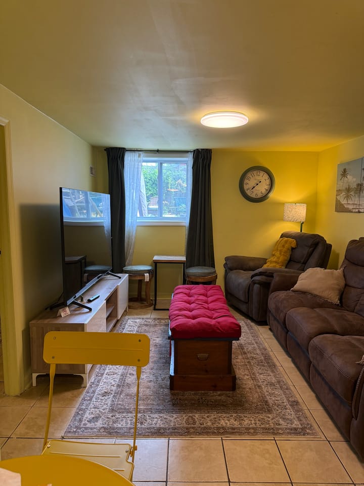 Entire High Level Basement Apartment  Close To Nyc - Jersey City, NJ