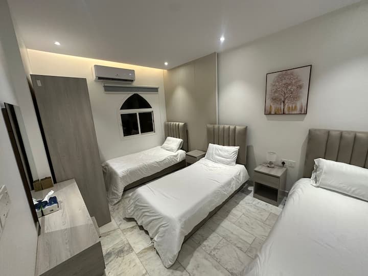 Renewed 2-bedroom Unit- 10-minute Walk To Al-haram - Mecca