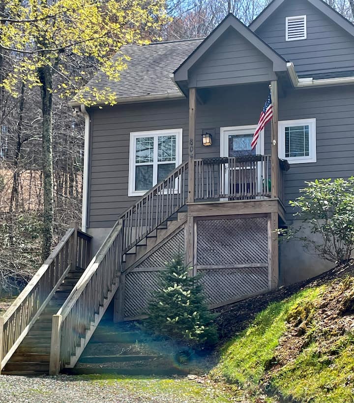 Mountain Getaway-cute And Cozy - Boone, NC