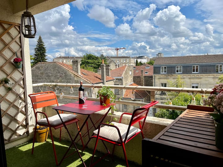 Bordeaux Centre : Salon, 2 Chambres, Terrasse Sud - Bordeaux
