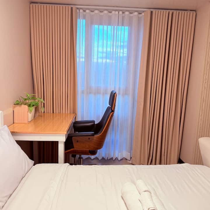 Serene Condo Stay | Early Check-in & Late Checkout - San Mateo