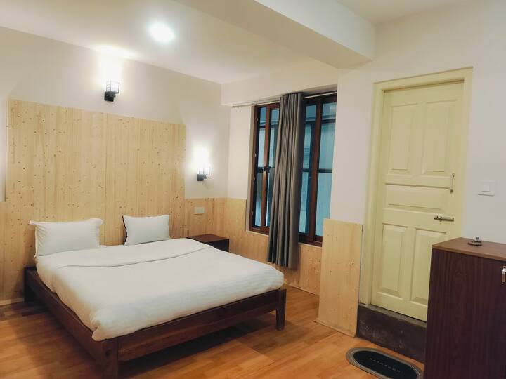 Double Deluxe Room Non View 105 - Pelling