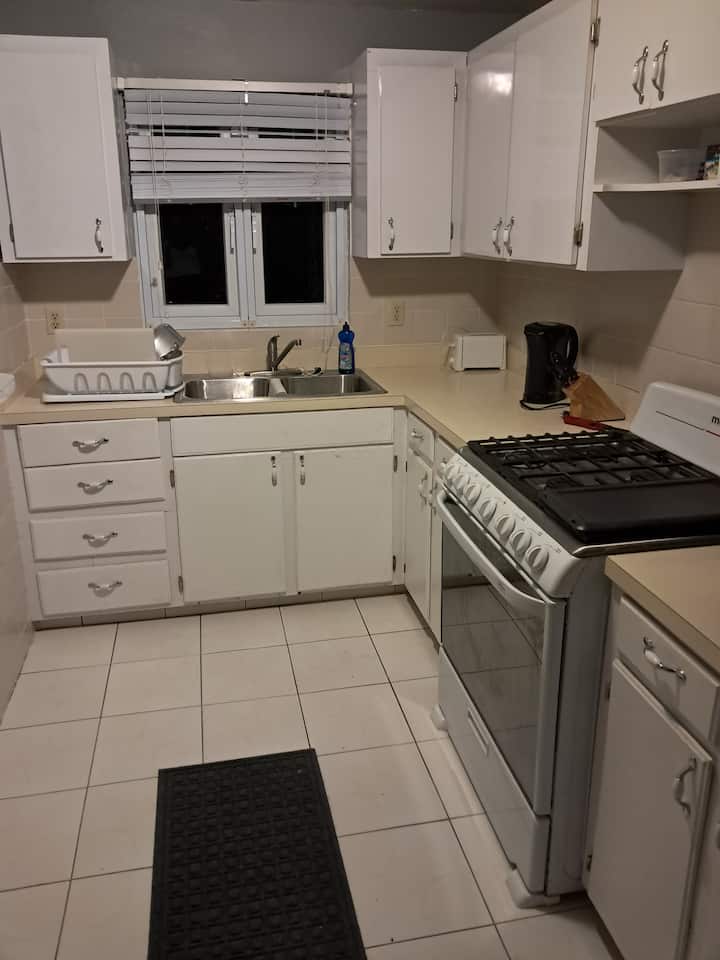 The Jones Suites - Freeport