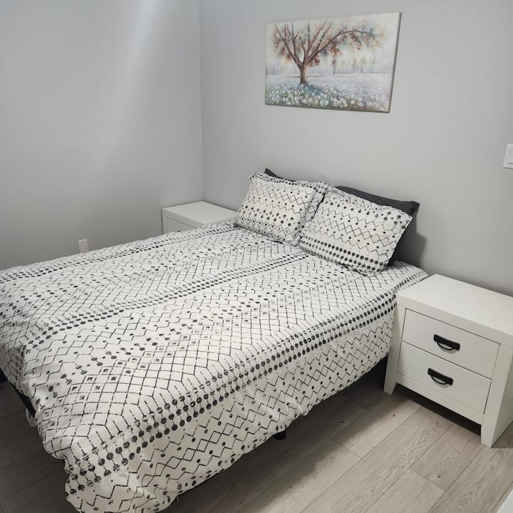1 Bedroom Suite In Good Location - North Battleford
