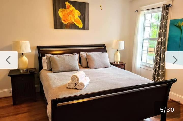 Historic, Charming & Central - Richmond, VA