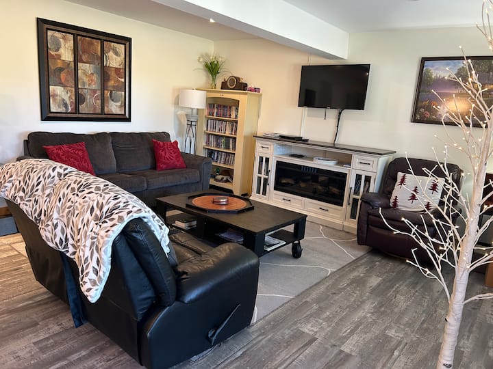 Hillside - Ontario 60