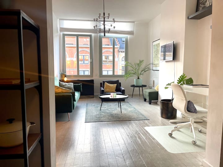 Elegant & Cozy 2-bedroom Apartment @ Top Location - Antwerpen