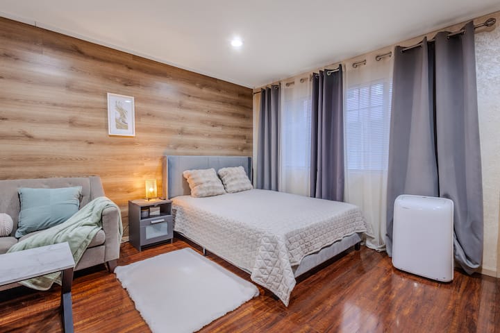 Cozy Retreat In The Heart Of Glendale - Little Tokyo - Los Angeles