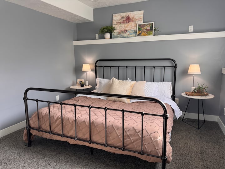 Lovely 1-bedroom Apartment Near Antelope Island - Great Salt Lake, UT