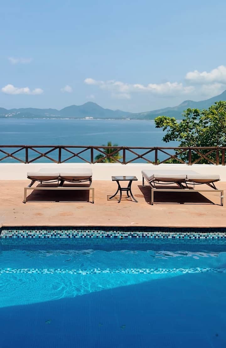 Casa Marily, Lujosa Residencia Con Vista Al Mar - Manzanillo