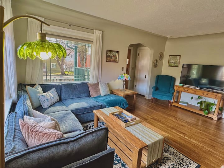 Blue Gable Cda -  Hot Tub, Game Room, 2 King Beds - Coeur d'Alene, ID