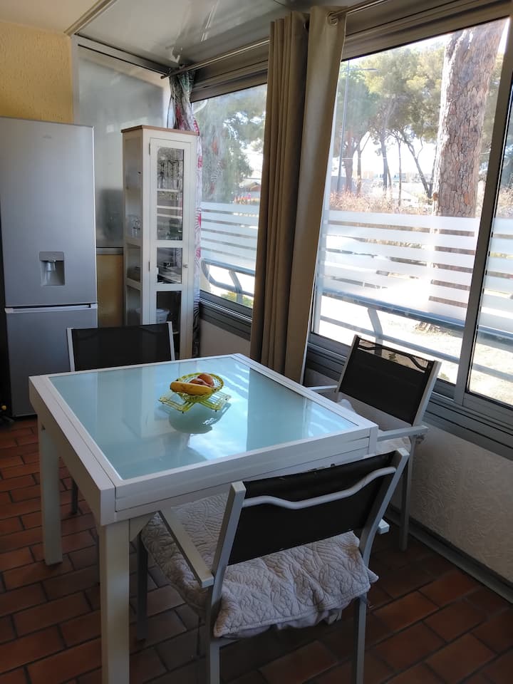 T2 Avec Clim 200m De La Plage + Parking Privé. - La Seyne-sur-Mer