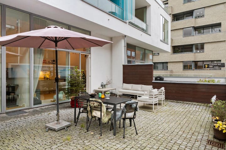 « Terrace House - Modern Condo + Private Patio » - Copenhaguen