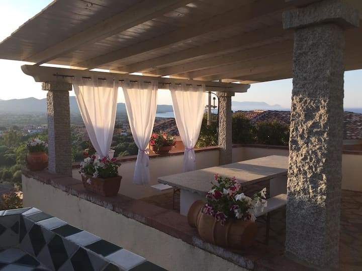 Villa / Attico Vista , 1 Km Mare - Siniscola