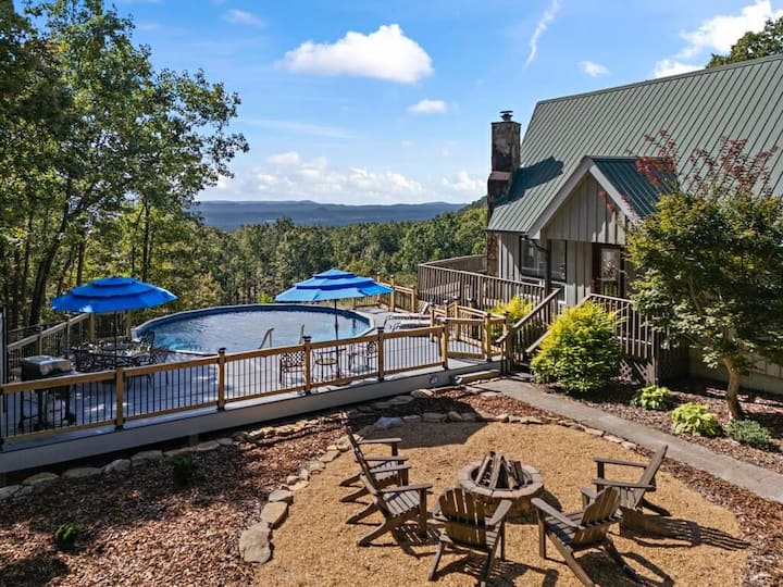 Scenic A-frame | Pool, Hot Tub & Panoramic Views - Summerville, GA