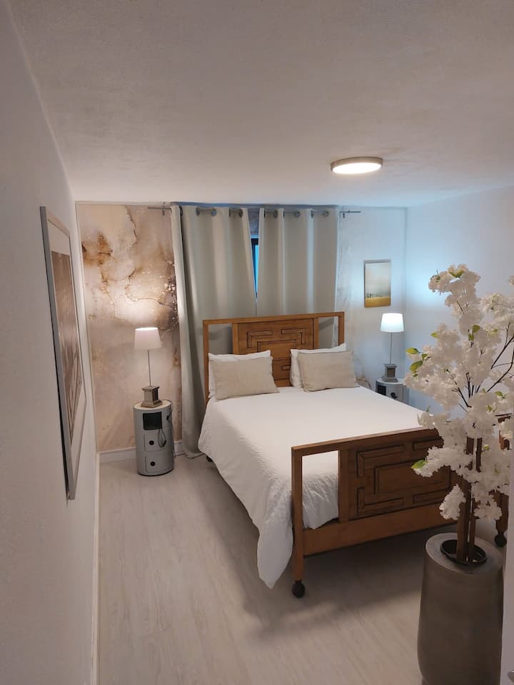 Appartement, Fast Wifi, 2 Bedrooms, Strong Shower - Cascais