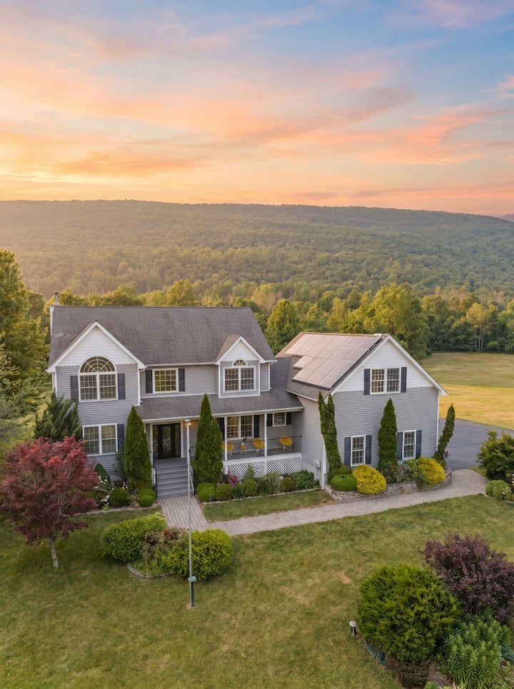 Malkita Aria | Mountainview Retreat - Washingtonville, NY