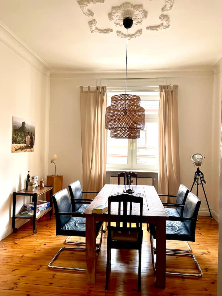 Altbau Mit Charme 100qm-4 Zimmer, 10qm Südbalkon - Kaiserslautern