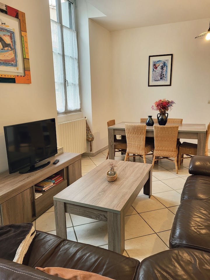 Appartement Entre Arènes Et Maison Carrée - Nîmes