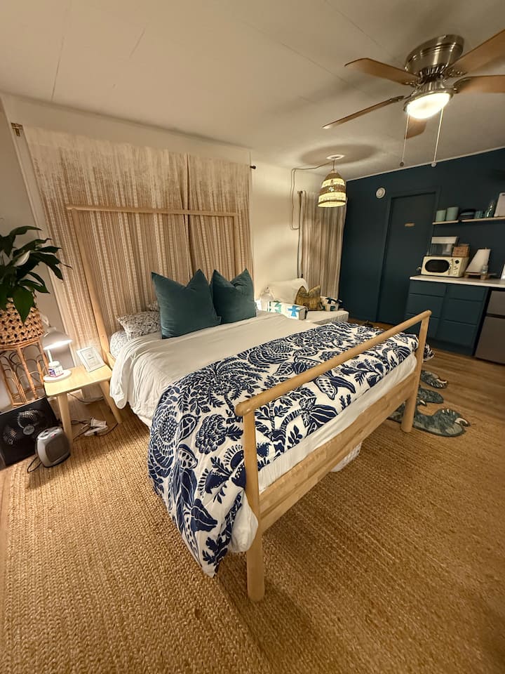 Cozy Studio W/ Private Entrance | Near Downtown Fw - Fort Wayne, IN