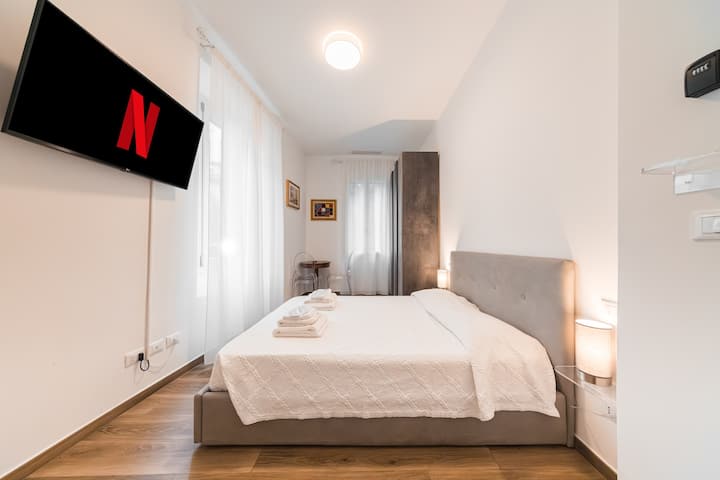 Garisenda Suite, Bologna Center - Bologna