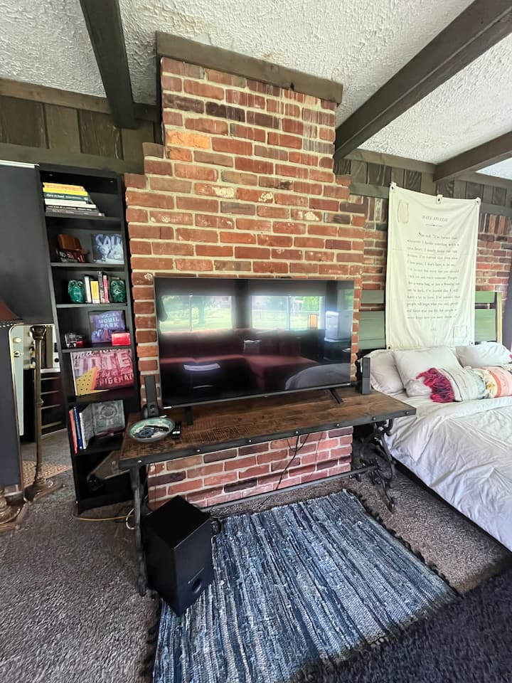 Private Room In Carmel, Indiana - Carmel, IN