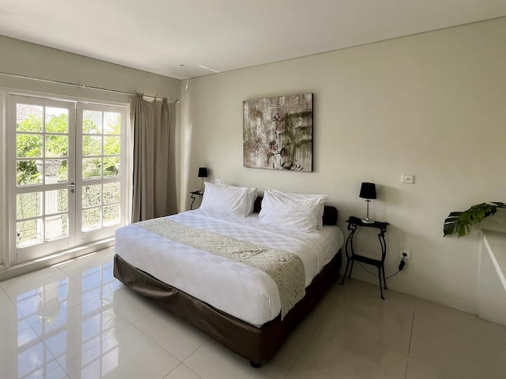 The Junior Room At Casa Artista - Seminyak