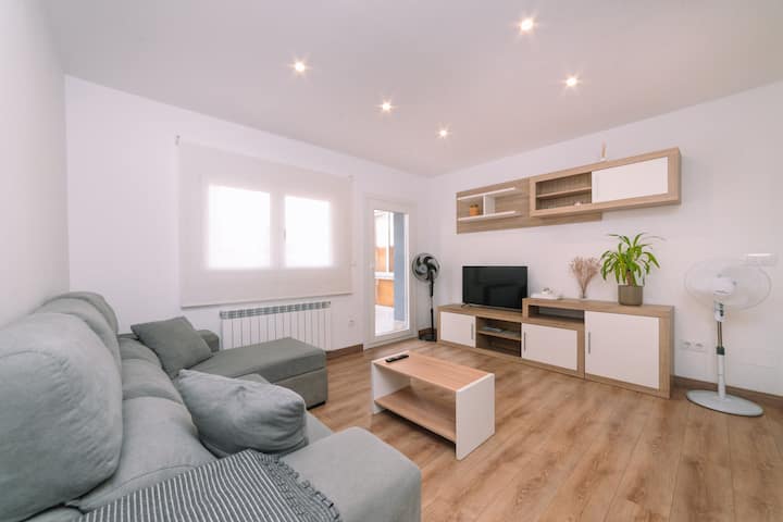 Cabana Rentals - Recién Reformado En Redondela - Redondela