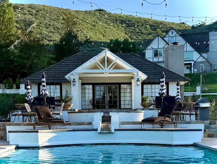 Tulip Picking/ Privacy/ Peaceful/ Hot Tub - Sinaloa Lake, CA