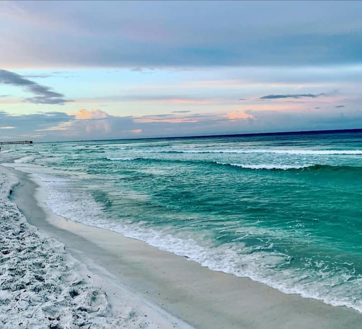 Spacious 2-level End Unit Just Steps From The Beach With Private Patio & Balcony - Panama City Beach