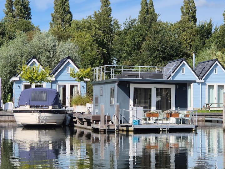 Exclusieve Houseboat Ervaring - Stavoren
