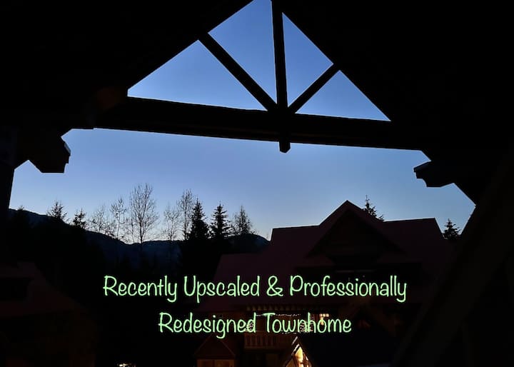 Whistlerrs Sunpath Luxe Getaway
2br/2ba 4bed Pool - Whistler