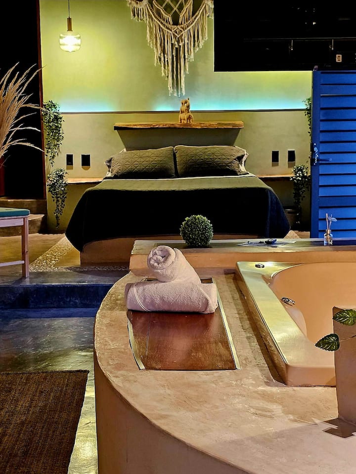 Suite Boho Chic Con Jacuzzi Privado | La Cort - Morelos
